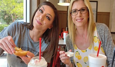 Cory Chase Announces New Bareback Scenes On Clips4sale Avn