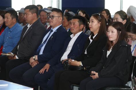 Увс аймгийн Хүүхэд Гэр бүлийн хөгжил хамгааллын газар