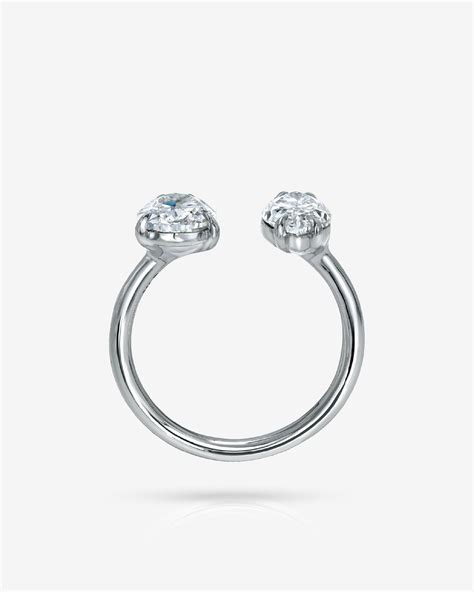 Floatie Ring Kcsukamto