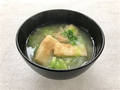 ほっとするおいしさ白菜と油揚げのお味噌汁のレシピ セブンプレミアム公式