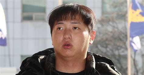 김하성 공갈 혐의 임혜동 영장심사 출석협박 사실이냐 질문에 침묵