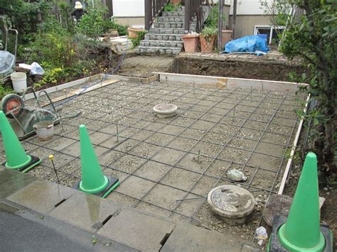 下地づくり 外構施工中