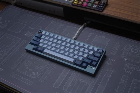 Gok Lily — Lightning Keyboards