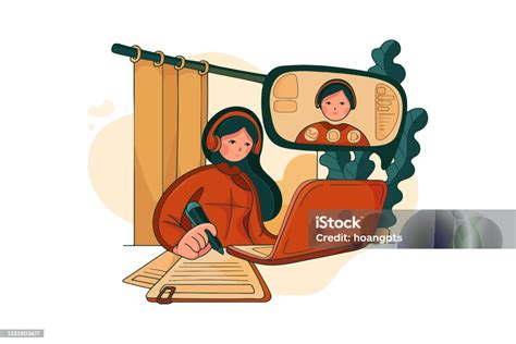 온라인 면접 Hr 관리는 웹캠에 대해 이야기하고 회의를 통해 후보자에게 연락하기 위한 화상 통화를 합니다 객실 있음에 대한 스톡