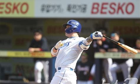 스포키 괴력의 박병호 리그 역대 3번째 400홈런까지 2개 남겨둬