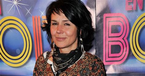 Catherine Wilkening Mongeville Totalement Nue Pour Promouvoir Son