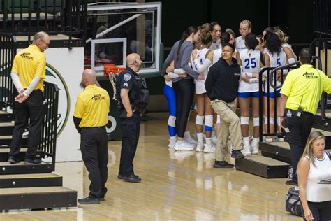 Sjsu Volleyball Team Attracts Record Crowd Protesting Trans Athlete