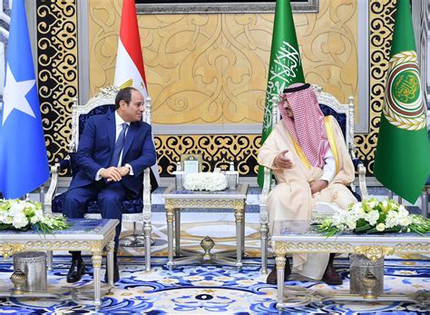 الرئيس السيسي يصل إلى جدة للمشاركة في أعمال القمة العربية