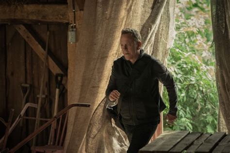 Rabbit Hole Series Teaser Trailer With Kiefer Sutherland