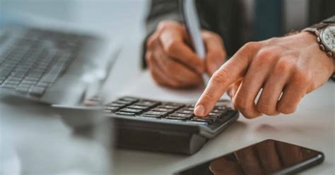 Cara Menghitung Bonus Tahunan Karyawan GajiGesa
