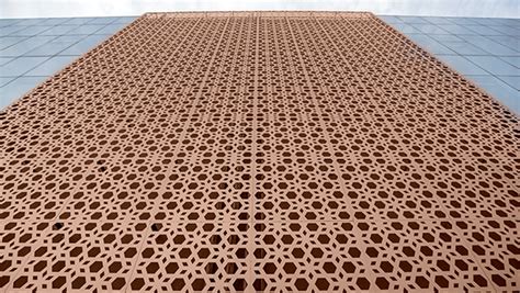 AIHP Palms Showcases The CNC Cut Design Using ACP Sheets