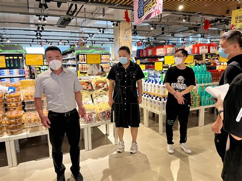桥头镇食安办开展国庆节前食品安全大检查