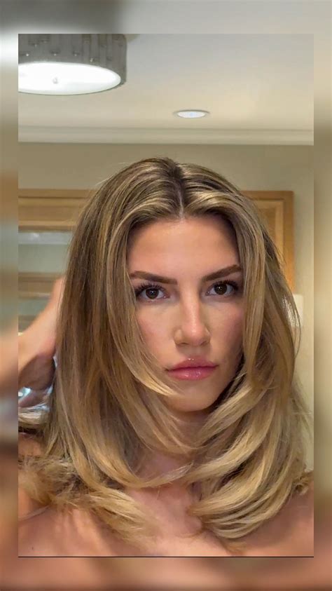 The Mob Wife Bob Is Set To Be Springs Top Haircut Trend Who What Wear