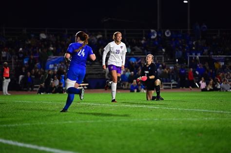End Of The Road Lsu Soccer Stands Up After Early Deficit Unable To