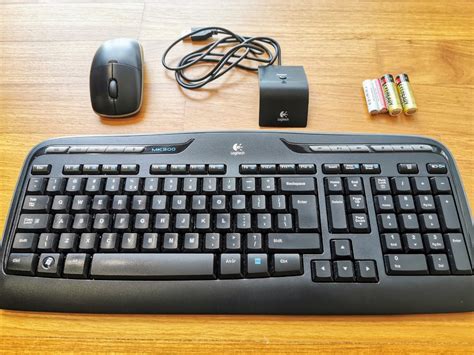 Logitech Wireless Desktop MK300 Keyboard Mouse Computers Tech Parts Accessories