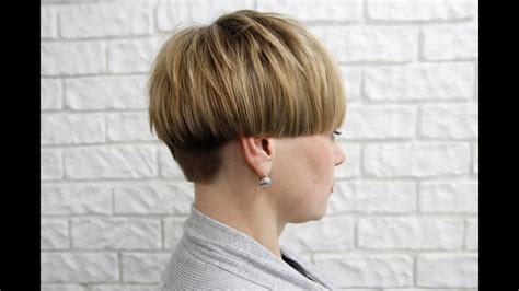 Современная женская короткая стрижка Youtube