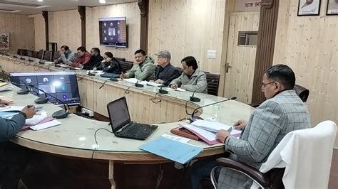 स्वीप गतिविधियों में तेजी लाने के लिए सीडीओ ने दिए निर्देश गढ़ निनाद