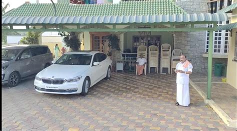 Vigilance Searches Premises Of Two Former Aiadmk Ministers In Tn Chennai News The Indian Express