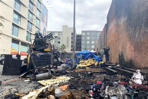 Los Angeles Residents Are Working Around The Citys Dysfunctional