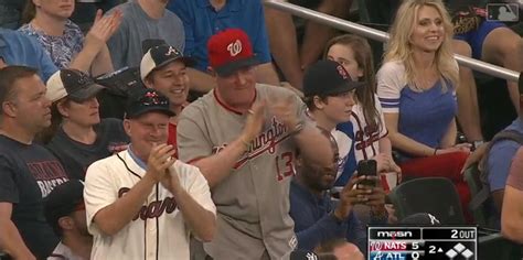 Bryce Harpers Dinger Last Night Was So Good That Even This Braves Fan Stood Up And Cheered