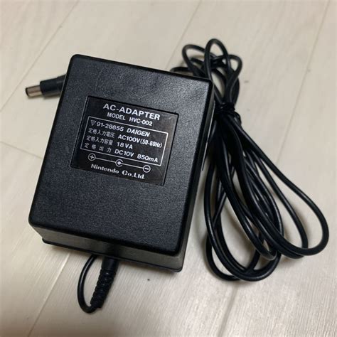 【やや傷や汚れあり】nintendo 任天堂 Hvc 002 Dc10v 850ma センターマイナス 電源アダプター Acアダプター 中古