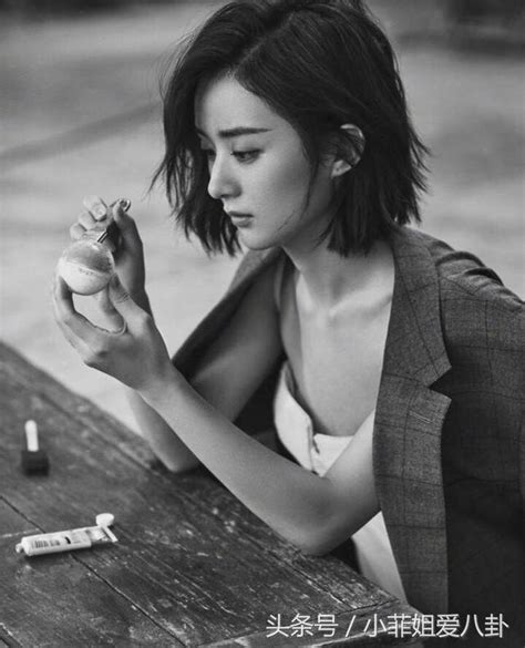 31歲趙麗穎，柔美了這麼多年，今年要開始走帥氣路線，網友：炸！ 每日頭條