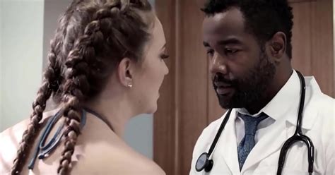 Ive Never Met A Male Doctor That Wasnt A Cheat Hospital Staff Says