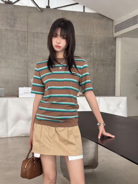 Футболка Miu Miu размер 46 цвет хаки ХЛОПОК купить по выгодной цене в интернет магазине