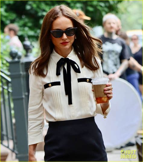 Natalie Portman Films In 3 Different Outfits For A Busy Wednesday Morning On Set With Director