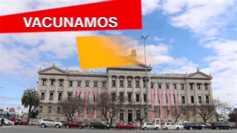 Un Trato Por El Buentrato Abrazo Palacio Legislativo 2015 Fundación