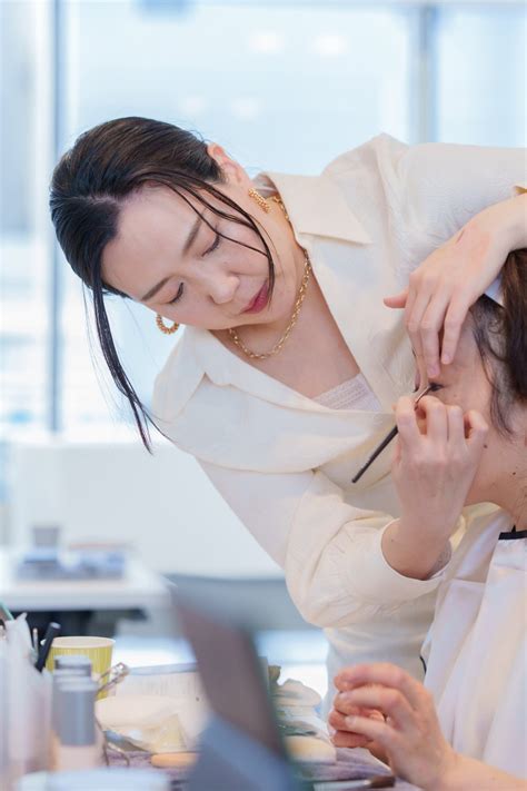 改めまして、菊地よしえの自己紹介 セルフメイクで憧れ顔に！大人初心者向けメイクレッスン（化粧の仕方・メイクのやり方）銀座・オンライン菊地