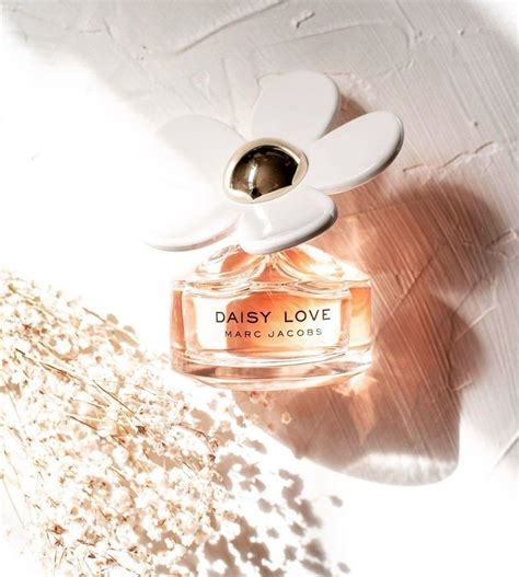 A Guide To Every Marc Jacobs Daisy Love Perfume Artofit