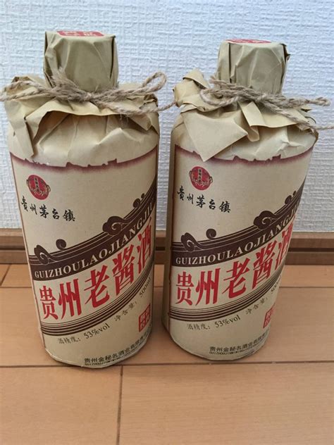 【未使用】na5中国貴州茅台鎮酒 貴州老醤酒 醤香型白酒 53 500ml2本 検索用：人気中国酒 古酒 未開栓 Moutaiマオタイ
