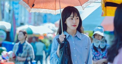 ‘모래에도 꽃이 핀다 이주명 야무진 청춘 오유경 캐릭터 스틸 첫 공개