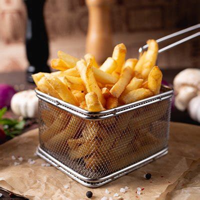КАК СДЕЛАТЬ КАРТОШКУ ФРИ ДОМА — 7 вкуснейших и простых рецептов