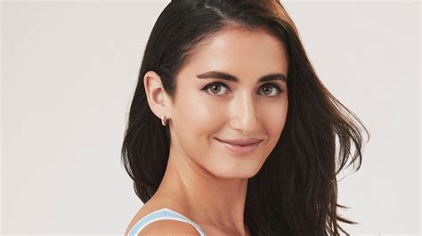 The Bachelor Finale Ariel Explains Why She Was Really Hurt By Zach