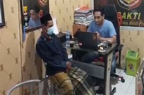 Ngeri Kepergok Masuk Rumah Wanita Bersuami Pria Tewas Dibacok Di