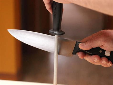How To Sharpen A Knife Using A Whetstone Hgtv
