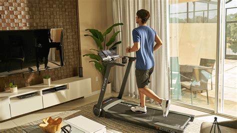 Echelon Stride Auto Fold Connected Treadmill