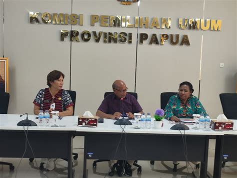 KPU Papua Klarifikasi Dugaan Pemalsuan Dokumen Calon Wakil Gubernur