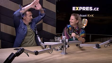 Podcast K K Nohavica na kometě Koller v ukrajinském tanku Lidem jsou pražské blbosti jedno