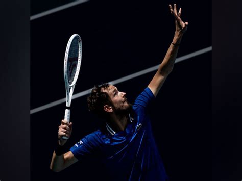 Daniil Medvedev Sets Jannik Sinner Clash In Miami Open Semi Finals Dd