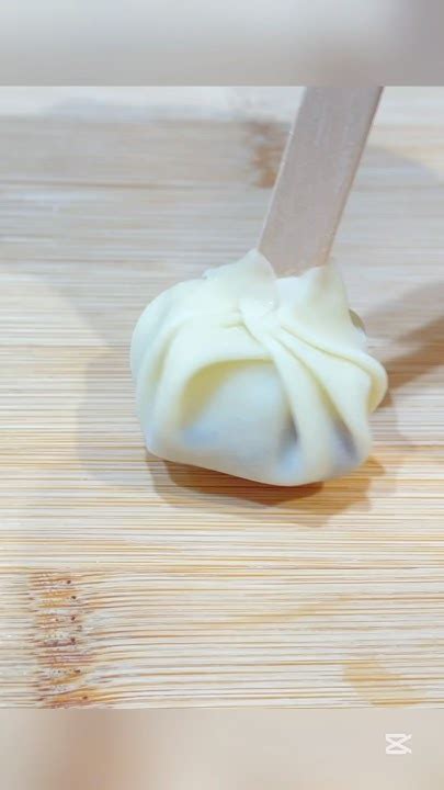 餃子の皮で絶品とろけるスイーツを簡単レシピで作ったら美味しすぎました ️ Shorts お菓子作り Youtube