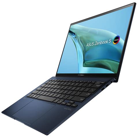 Asus Zenbook S 13 Ryzen 5 6600u · Radeon 660m · 133” 28k 2880 X