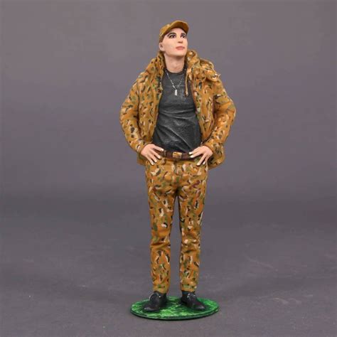 Painted Resin Figure Of Man A Z Mb Models