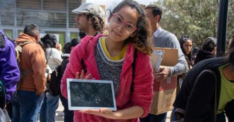 Veinticinco Estudiantes De La Fcm Con El Beneficio De Las Becas