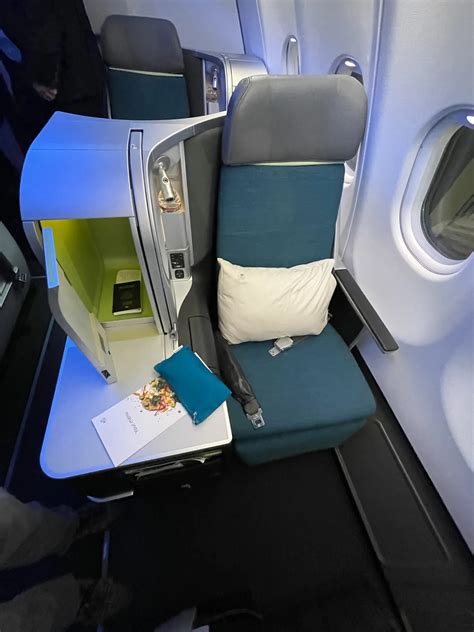 Review Aer Lingus Business Class A330 Dublin To New York Airbus A330