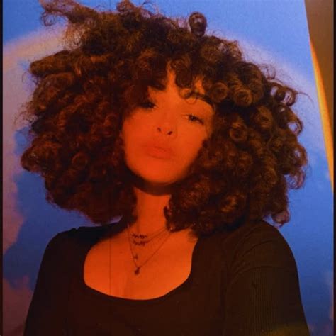 Mymy Mya Kelly Threads Say More