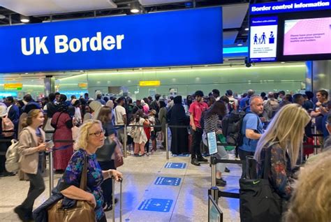 Worst Airlines For Flight Delays Revealed Does Your Summer Holiday