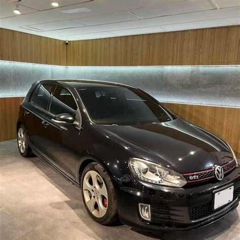 Volkswagen 福斯 Golf Gti 九成新輪業 輪胎行台北輪胎行三峽輪胎行